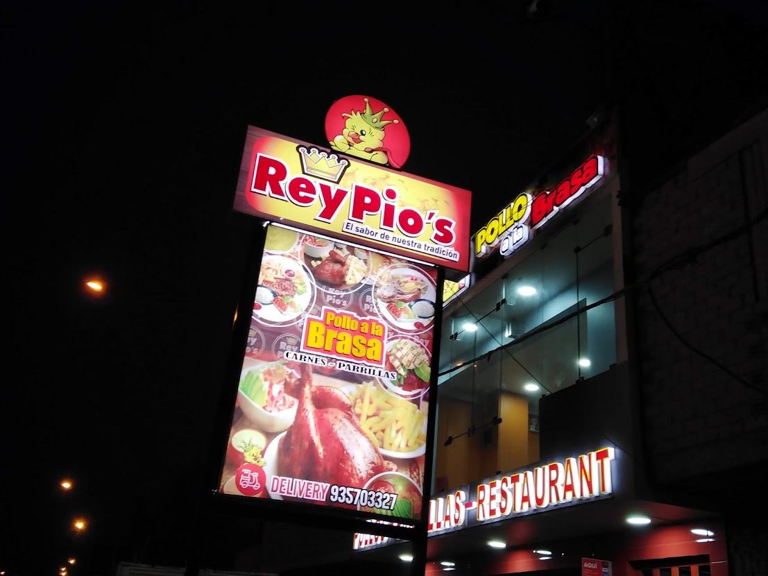 POLLERÍA – Letreros Perú